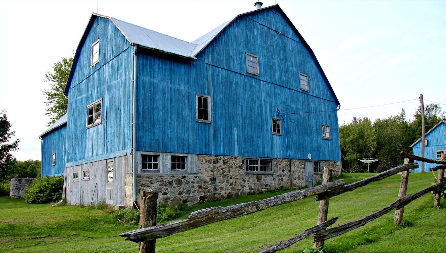 The Big Blue Barn Carlow - iVisit